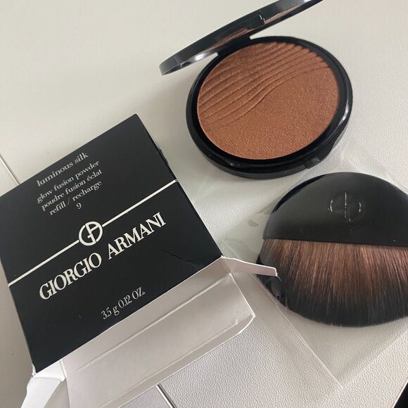 Giorgio Armani | Makeup | Giorgio Armani Luminious Silk Glow Fusion ...